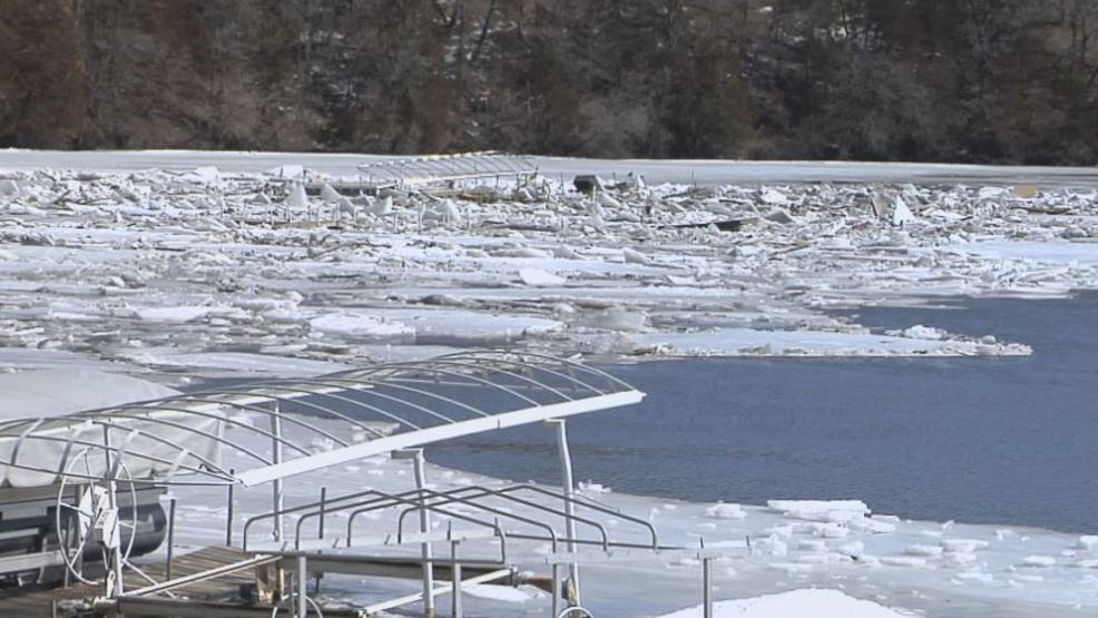 Lake Delhi residents say Thursday's ice jam "almost as bad as 2010 ...