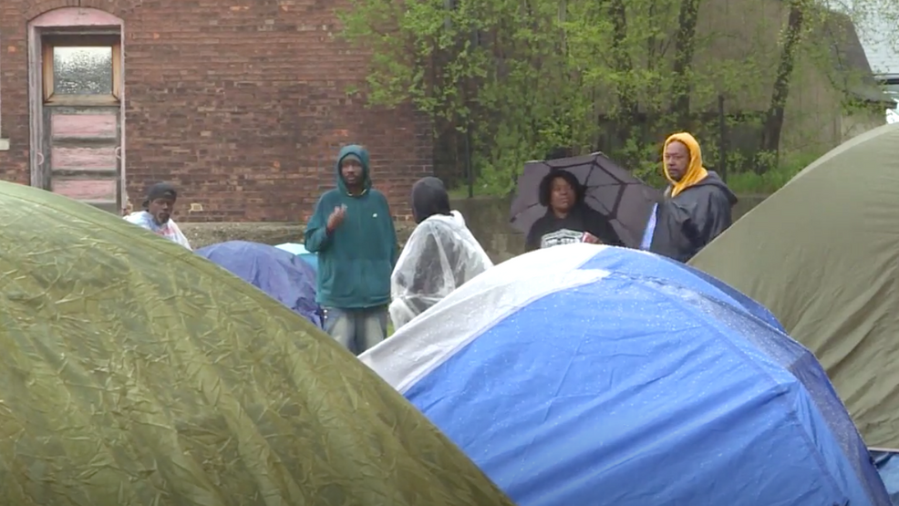 With weather amnesty over, homeless set up tents in empty lot | WSBT